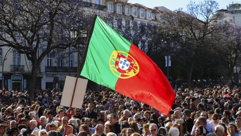 Portugal comemora 50 anos da Revolução dos Cravos