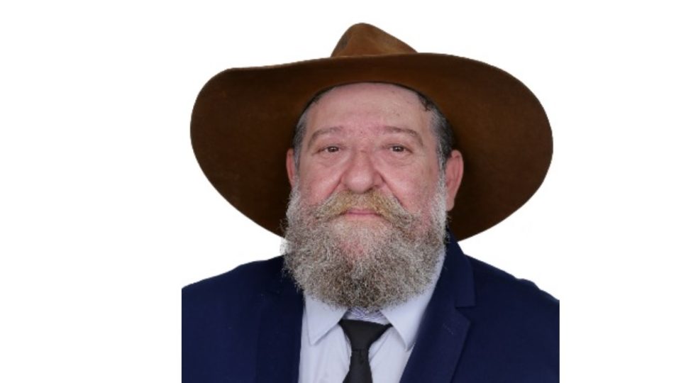 Quem é o deputado que vai assumir a vaga de Amália Barros