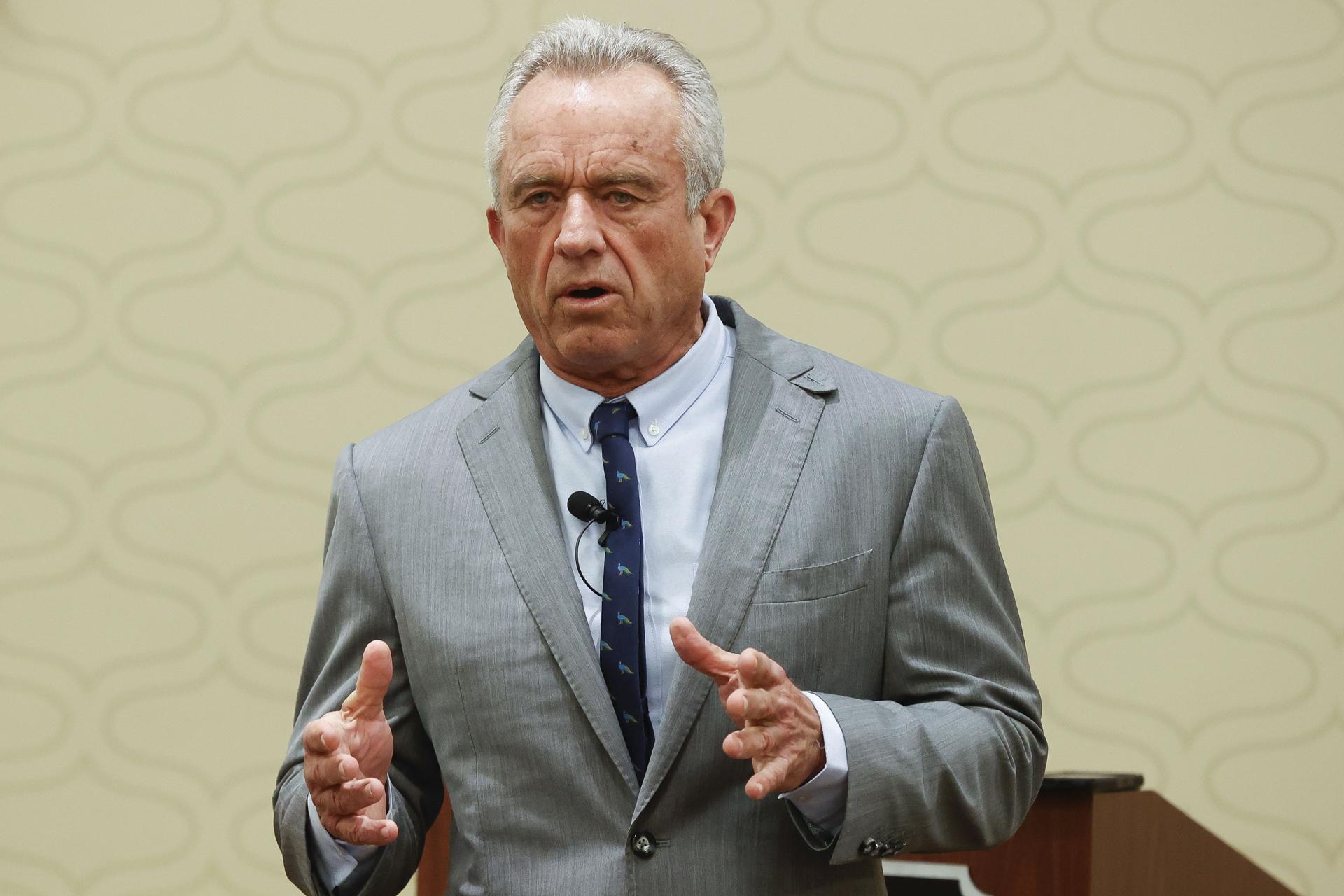 Candidato nos EUA, Robert Kennedy Jr denuncia Meta por censura