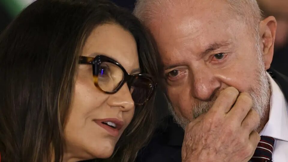 Janja chega ao Catar dois dias antes da principal agenda