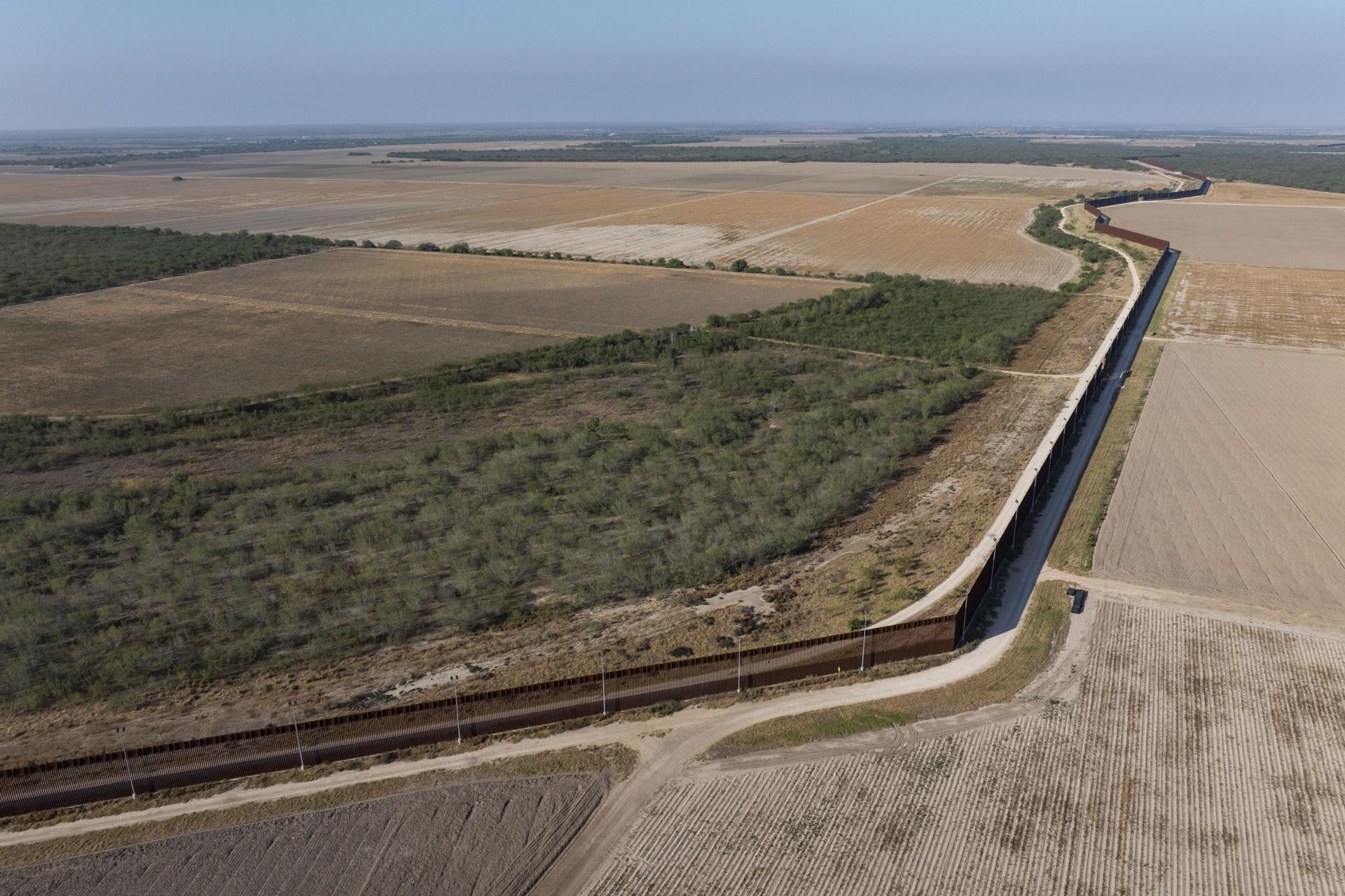 Trump diz que México aceitou fechar fronteira com os EUA