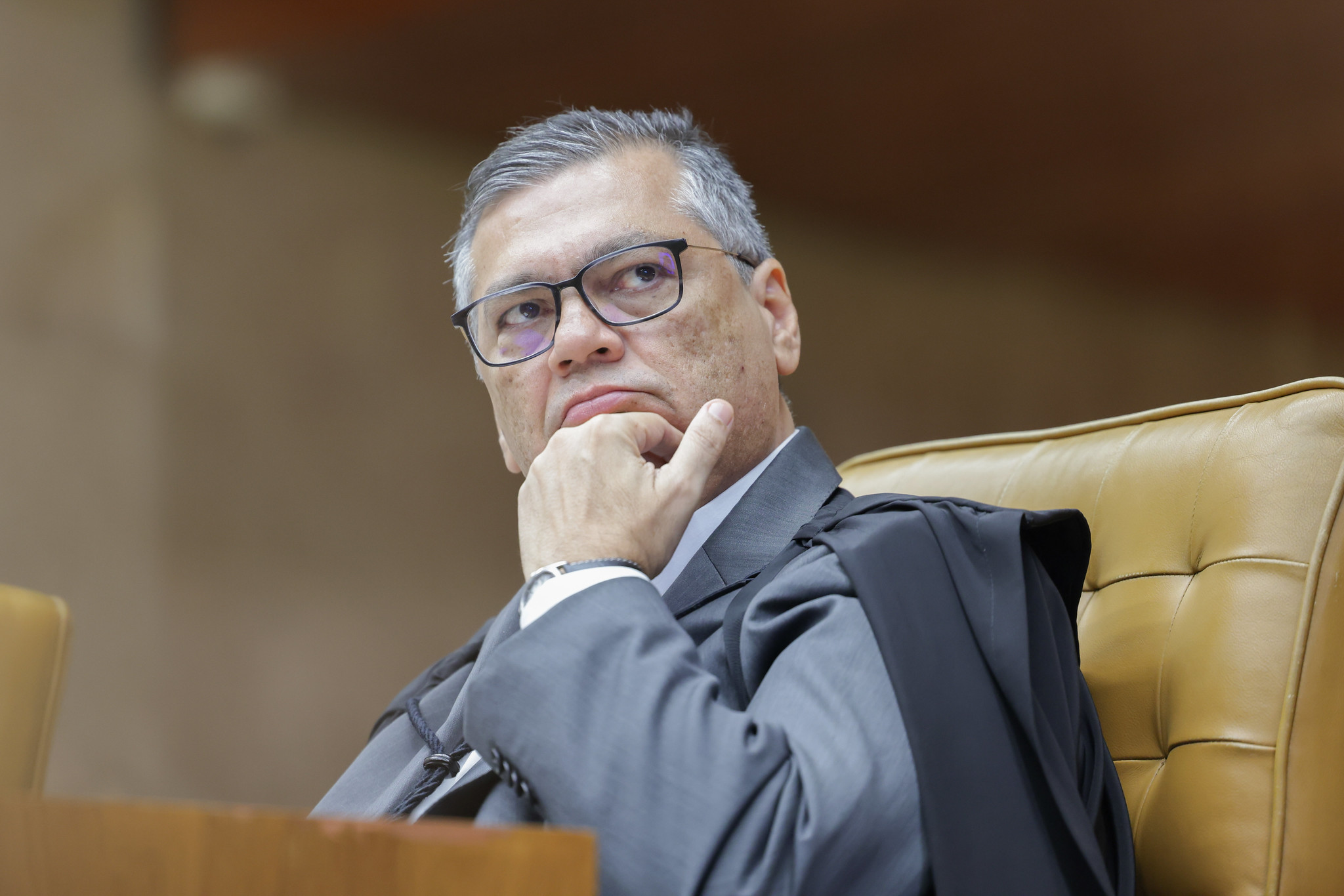 Dino diz que STF protege soberania nacional após carta de Trump