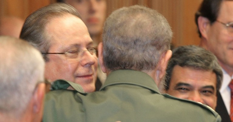 De Dirceu a Daniel e de volta a Dirceu: uma trajetória coerente