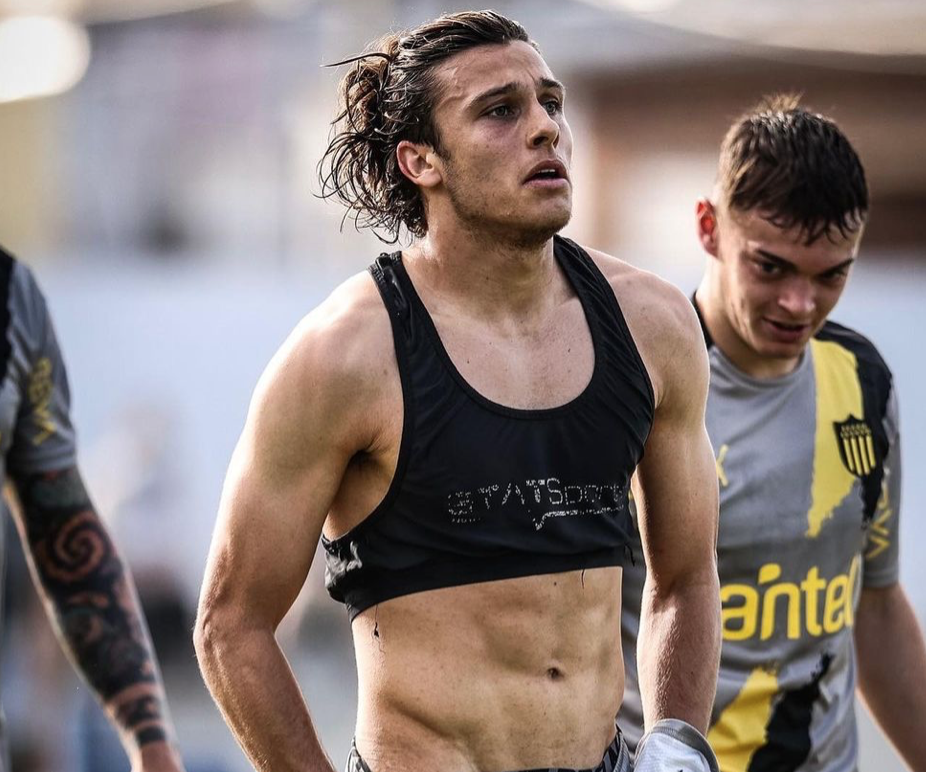 Entrega total, laços familiares e dieta especial: o perfil de Canobbio ...