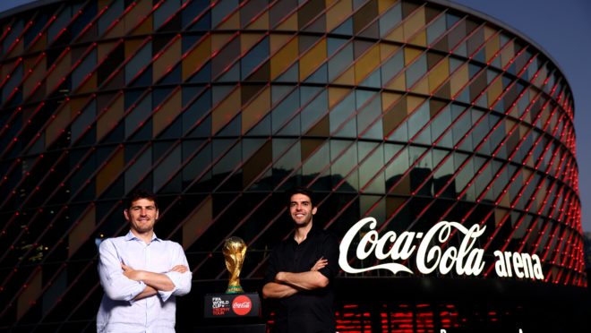 Com Kaká, Fifa inicia tour da taça da Copa do Mundo por países