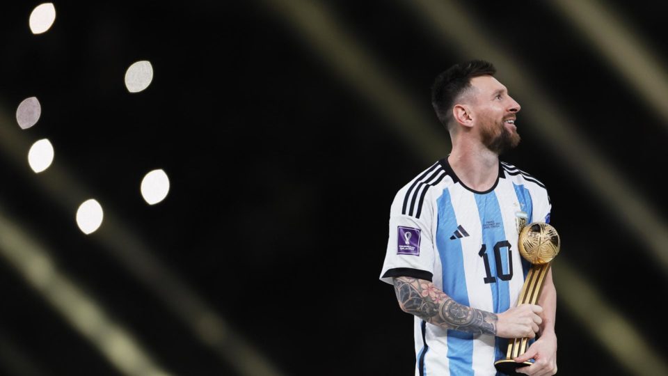 Dos campos de Rosario para o mundo: Lionel Messi conquista a Copa