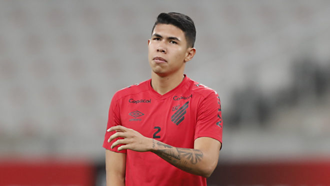 Athletico: Afastado, Nico Hernández é convocado para a seleção