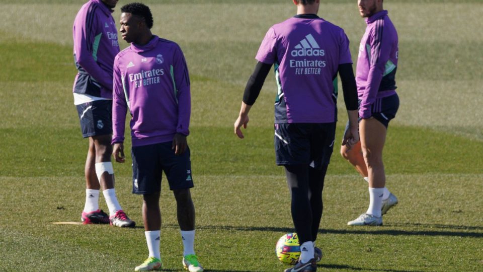 LaLiga investiga novo caso de racismo contra Vinícius Júnior na Espanha