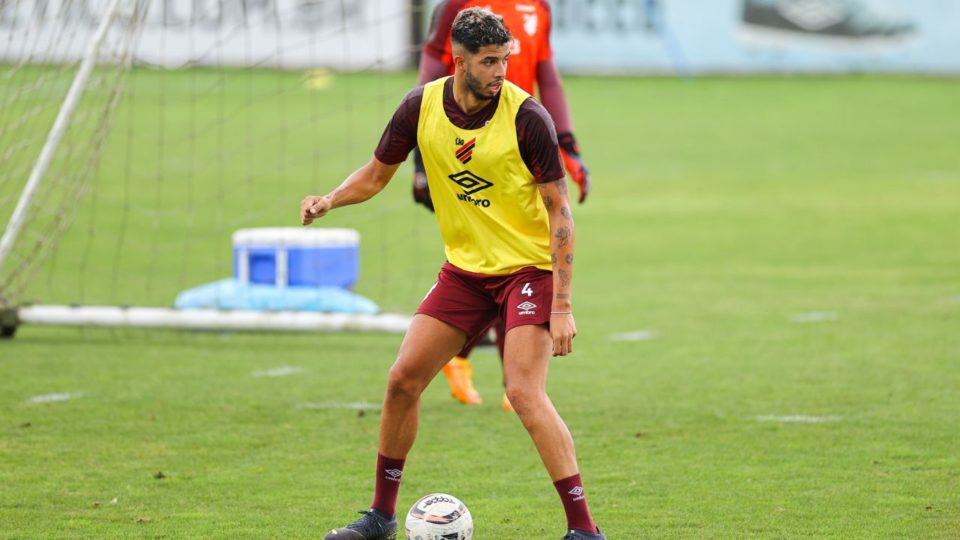 Kaique Rocha, Cirino e mais três: Athletico tem novidades nos inscritos