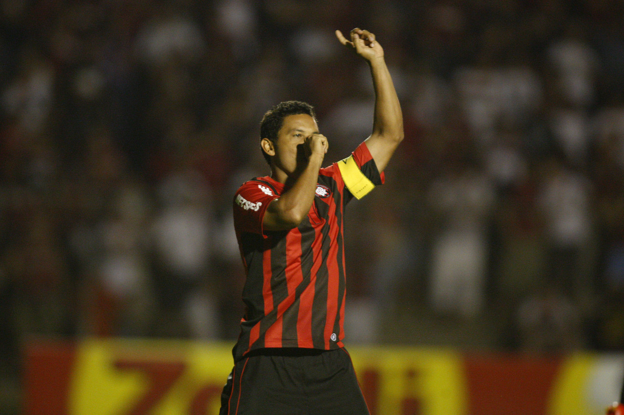 Athletico busca oitava "remontada" na Copa do Brasil; veja o histórico