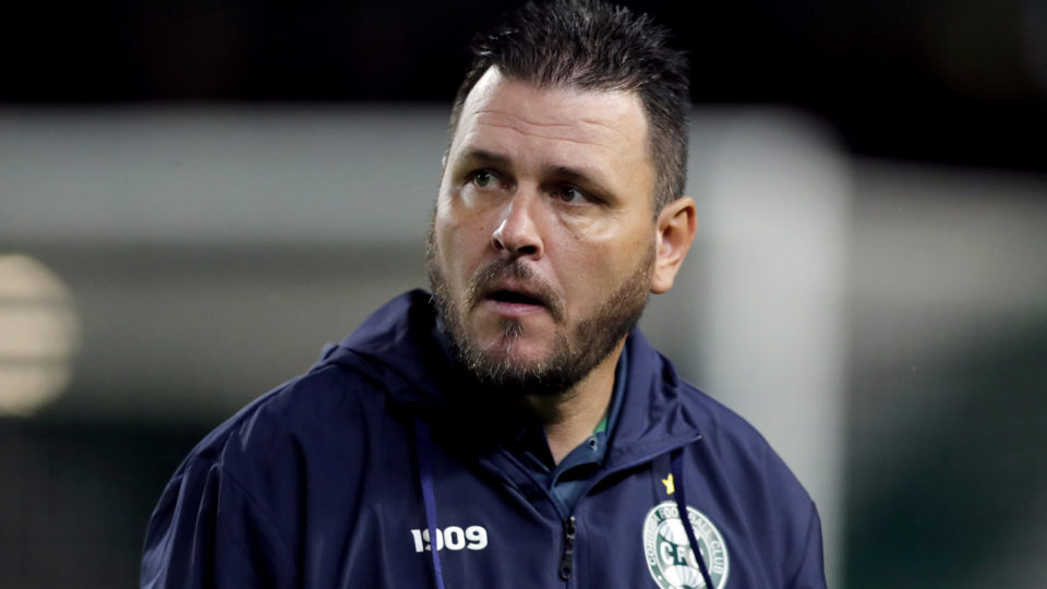 Thiago Kosloski revela acordo e é efetivado como técnico do Coritiba