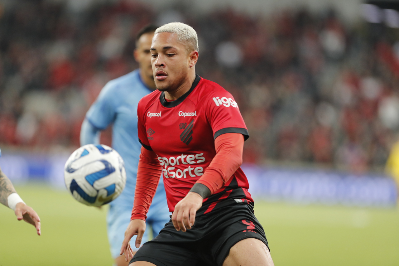 Cinco pontos cruciais para a eliminação do Athletico na Libertadores