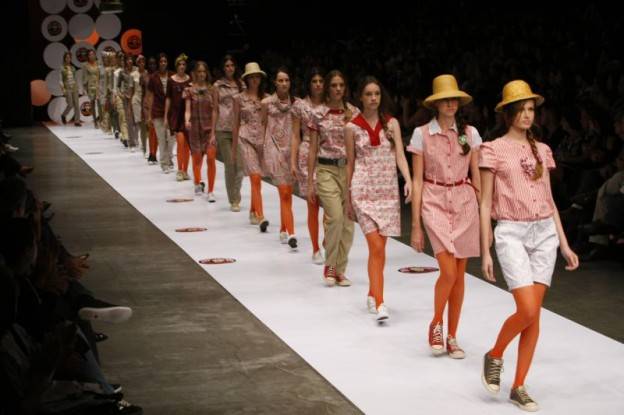 Confira as imagens do desfile da Chita Brasil