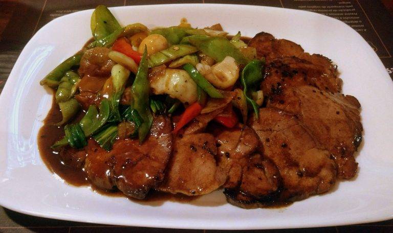 O Chancho ao tamarindo do Peruano Gastronomia e Arte é incrível!