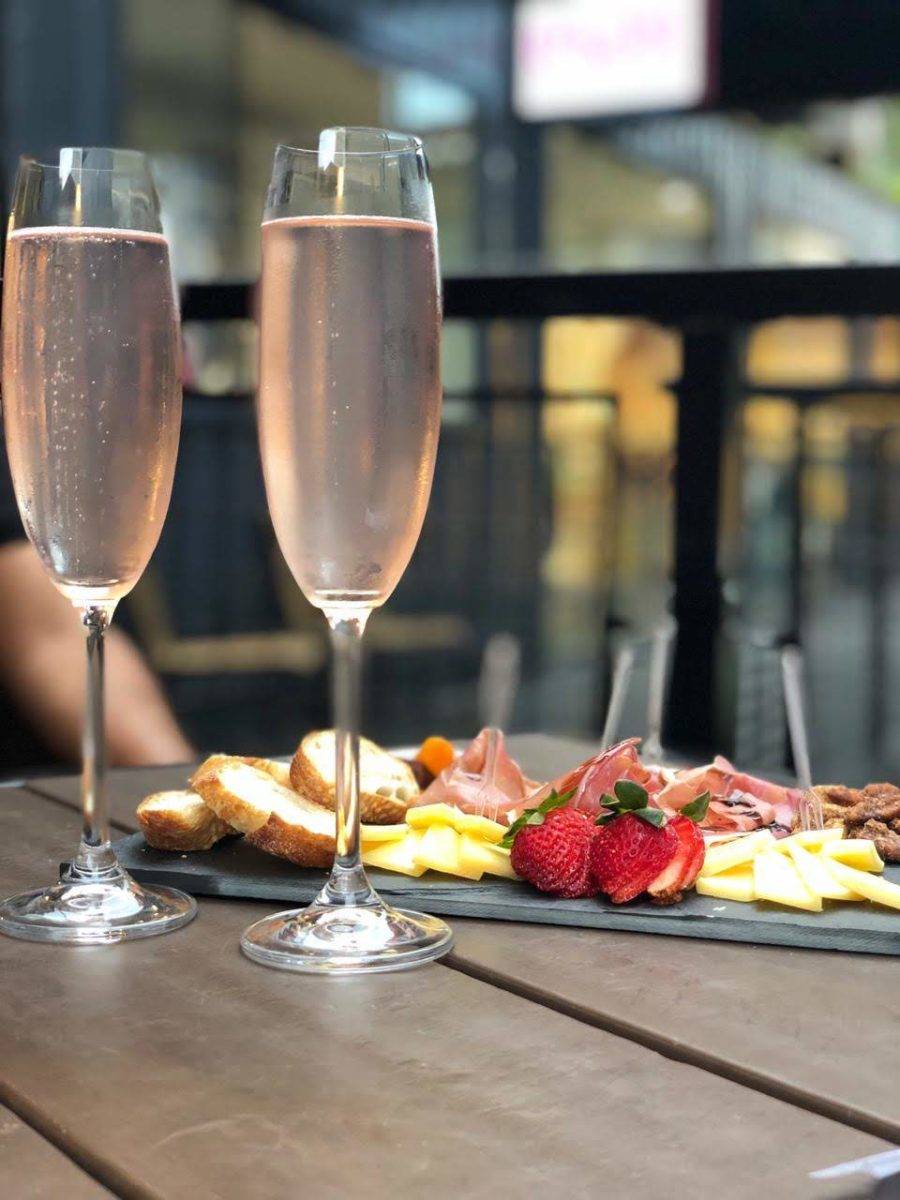 Diô Wine Bar, um cantinho agradável para happy hour no centro da cidade